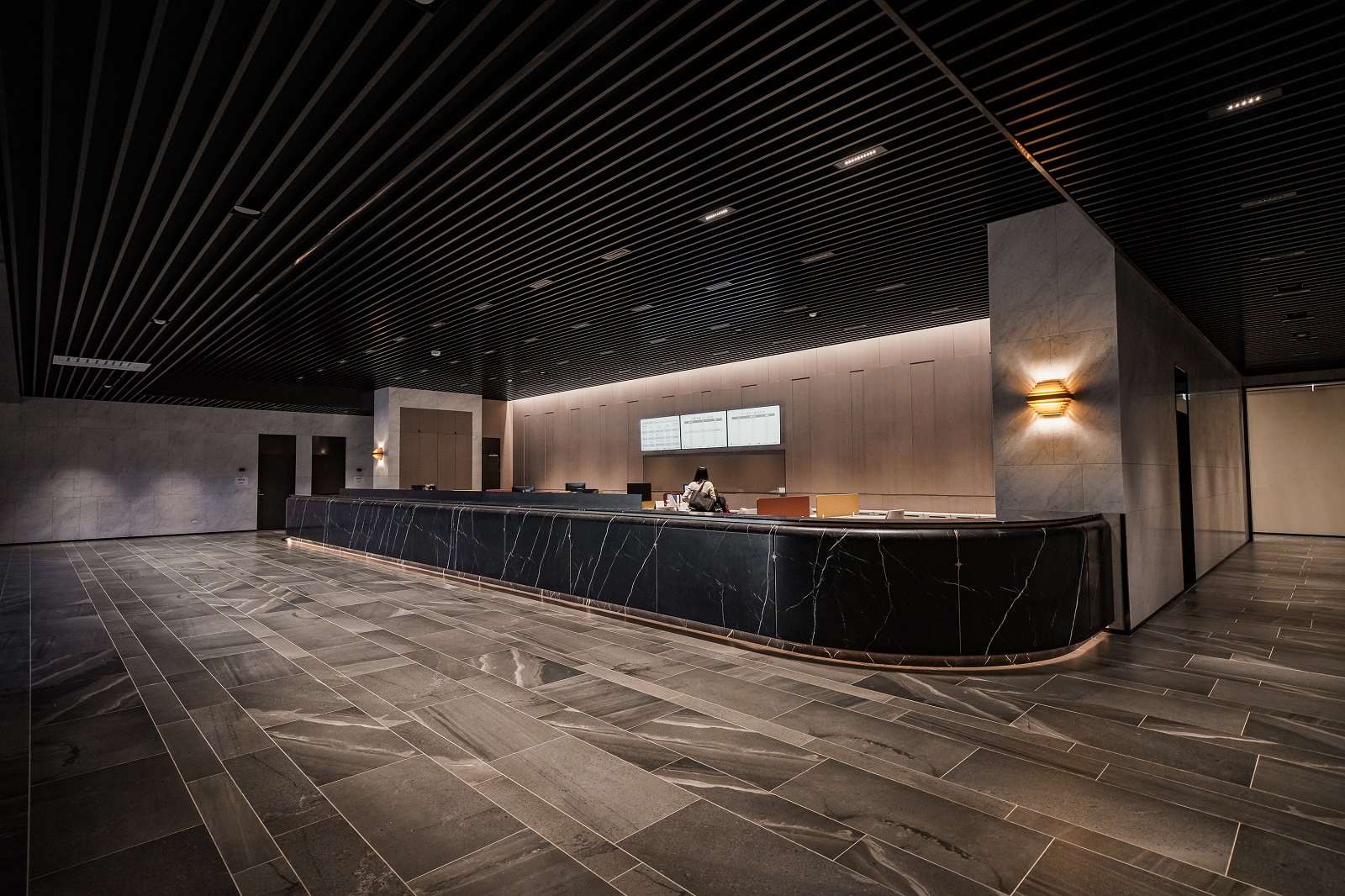 星宇航空 STARLUX AIRLINES