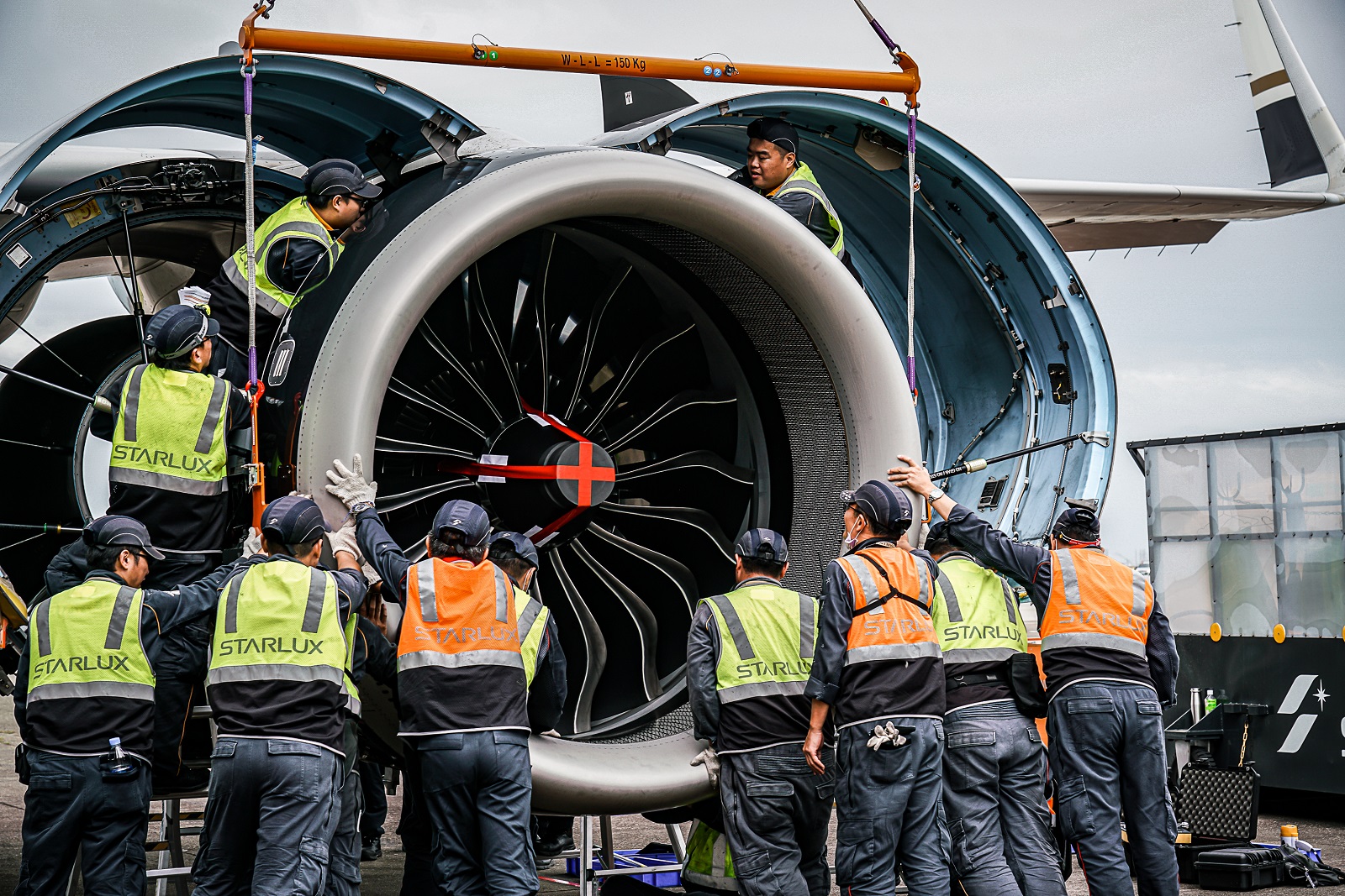 星宇航空 STARLUX AIRLINES